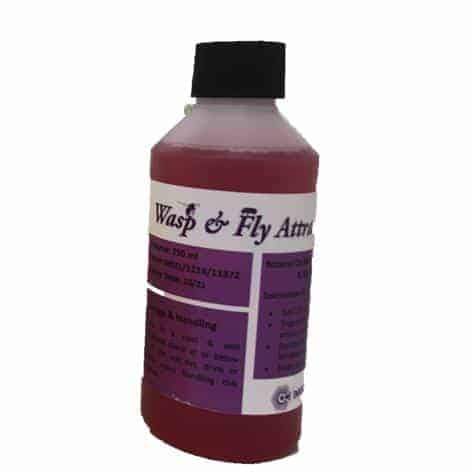 IPS Wasp and Fly Liquid Lure 250ml | Effective Insect Bait – Pest Wholesale